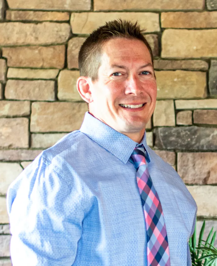 Dr. Jonathan Ludwig | Aesthetic Dentistry at Magnolia Village